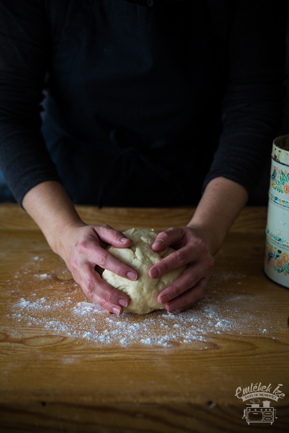 Tepertős pogácsa- Hungarian savoury scones – Taste of Memories