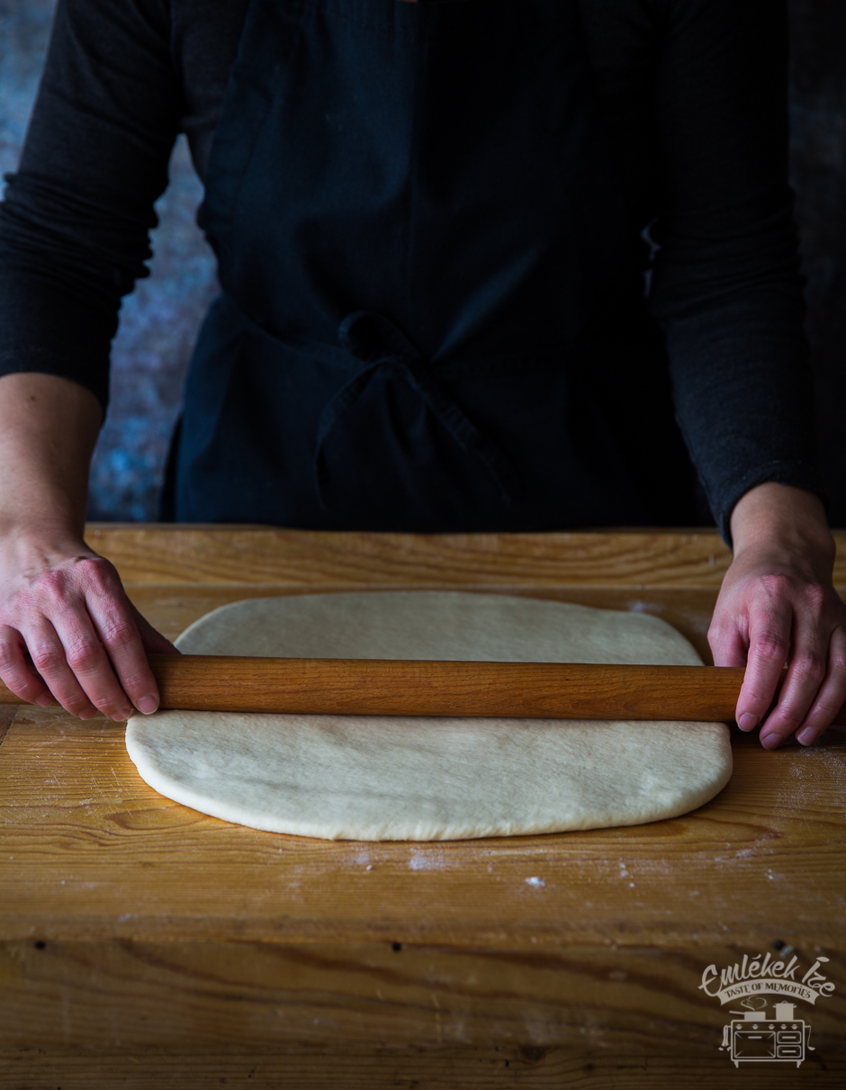 Tepertős pogácsa- Hungarian savoury scones – Taste of Memories